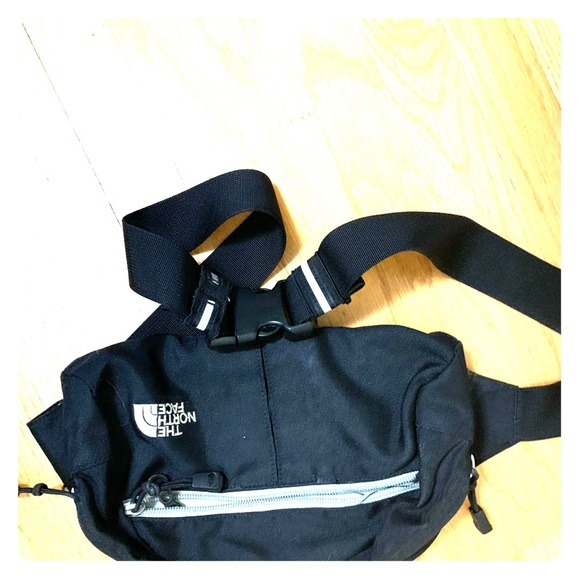 The North Face | Bags | The North Face Fanny Pack | Poshmark